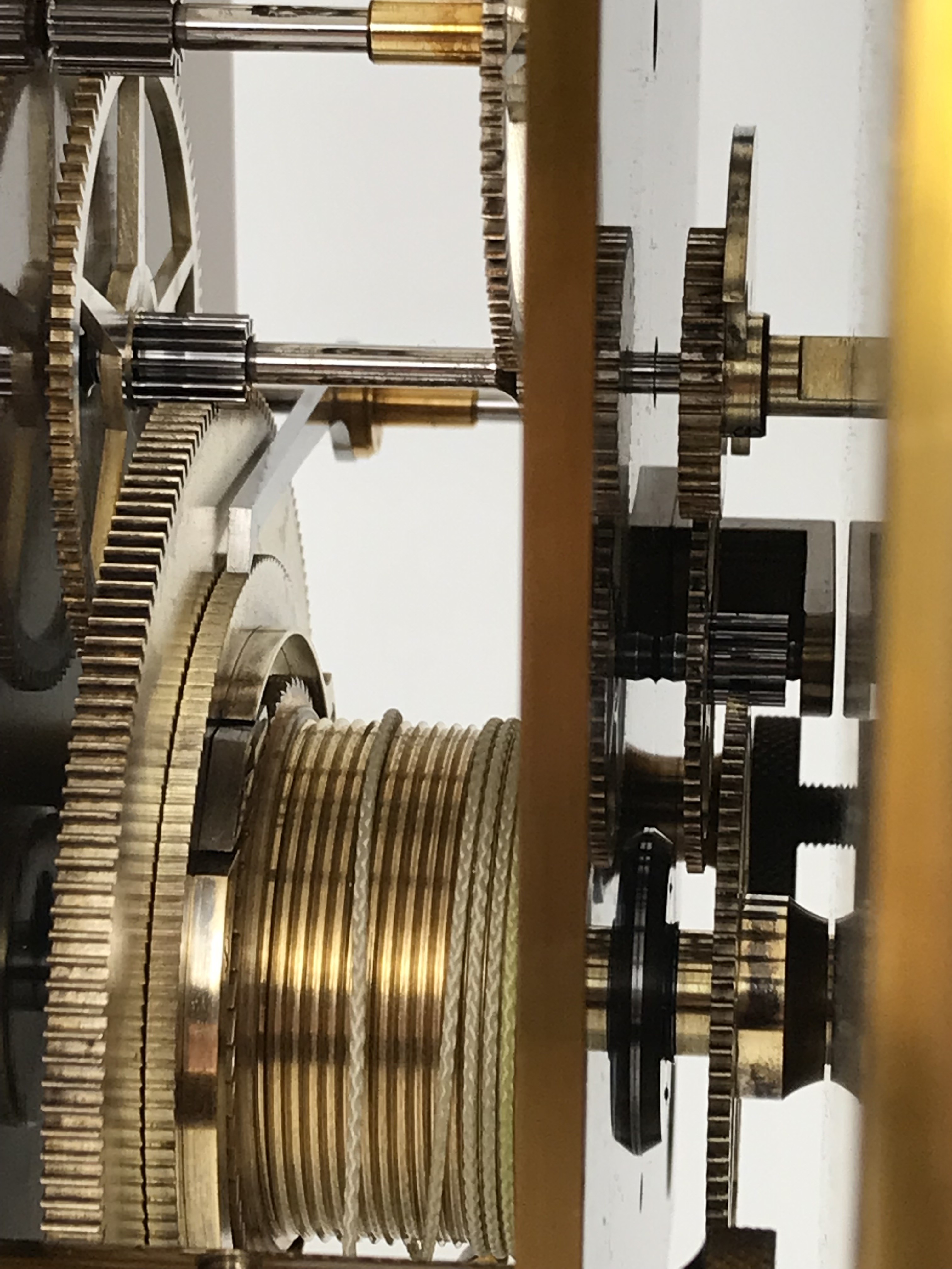 Strasser & Rohde Precision-Pendulum-Clock