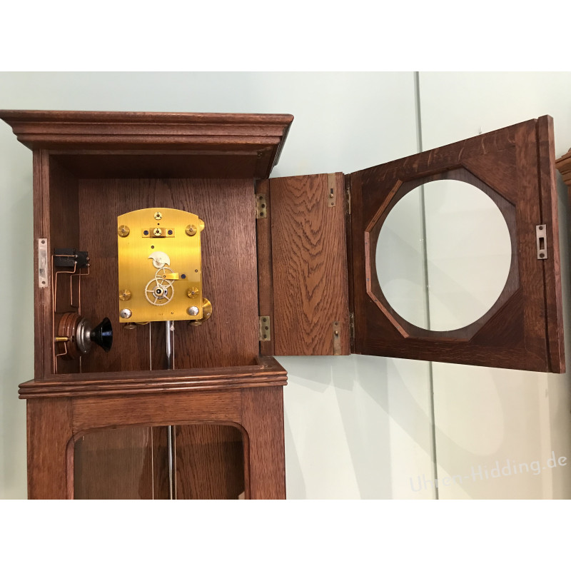 Strasser & Rohde Precision-Pendulum-Clock