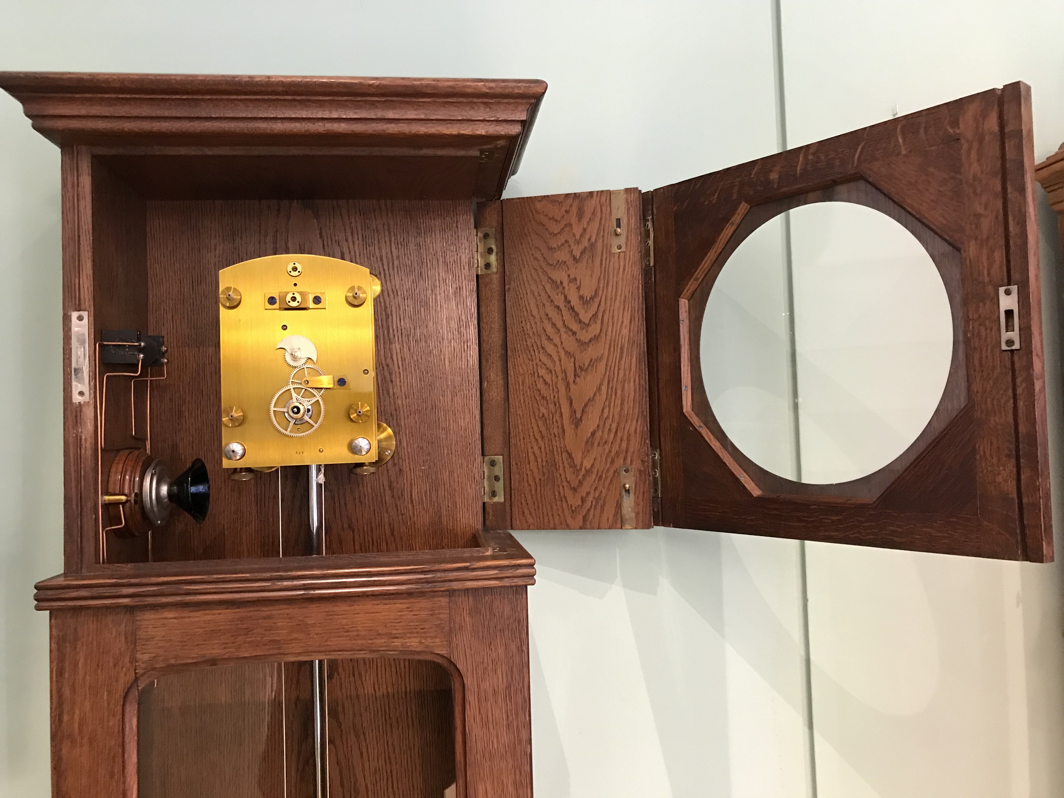 Strasser & Rohde Precision-Pendulum-Clock
