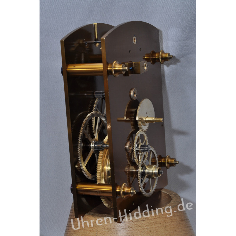 Strasser & Rohde Precision Pendulum Clock